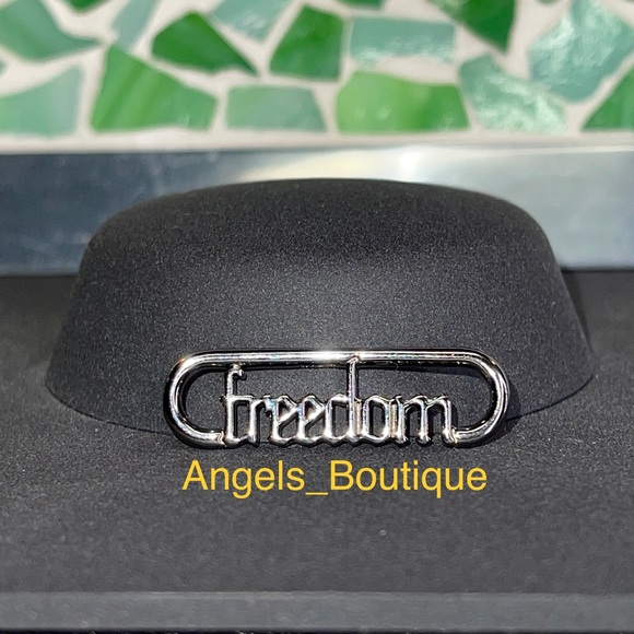 Pandora | Jewelry | New Pandora Me Styling Freedom Word Link | Poshmark